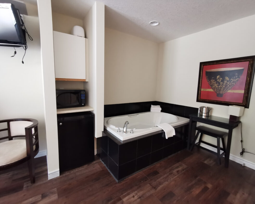 Little Inn #A - Inn On The Harbour